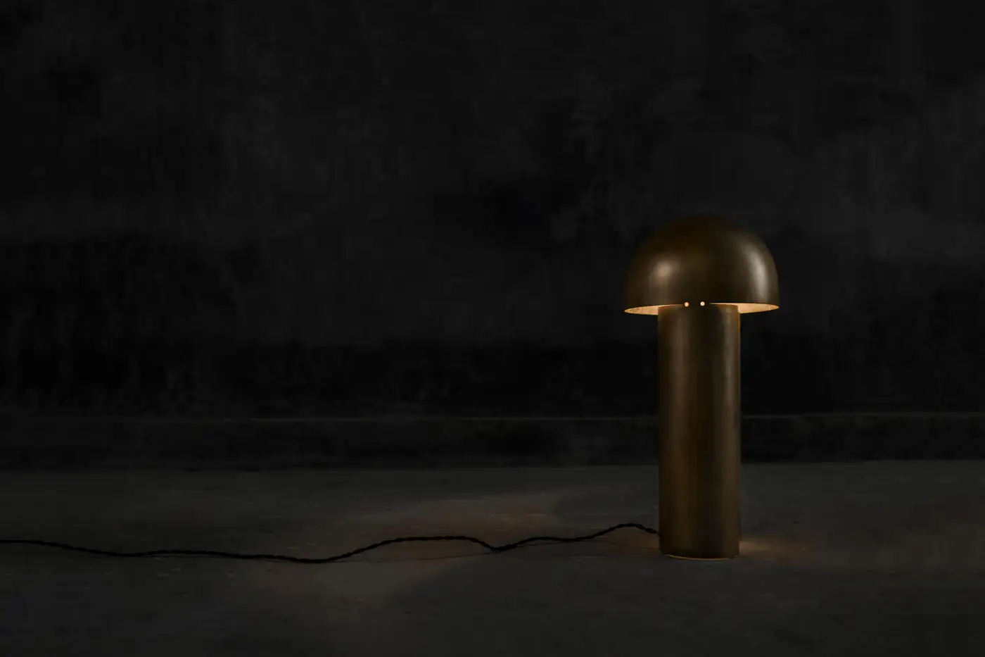 Large Monolith Brass Sculpted Table Lamp by Paul Matter - PHILIA